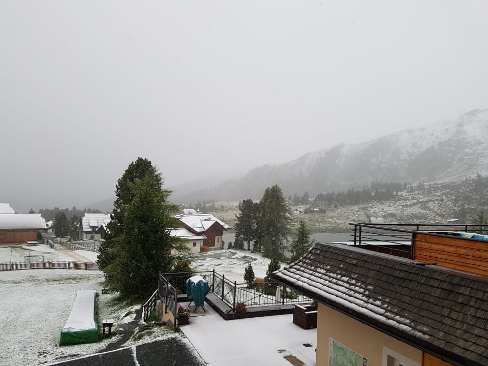 Schnee Im August