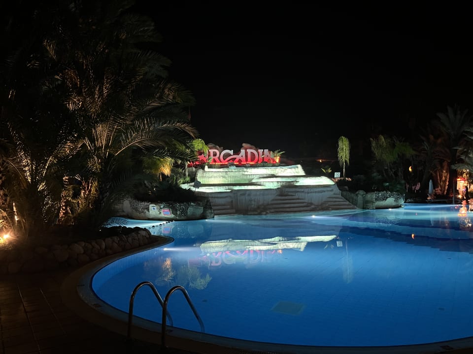 "Pool" Limak Arcadia Sport Resort Hotel (Belek) • HolidayCheck ...