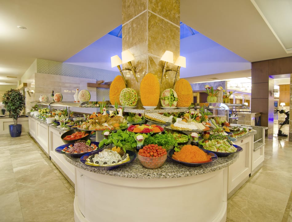 "Nostalgia Buffet" Fantasia Hotel De Luxe (Soğucak) • HolidayCheck ...