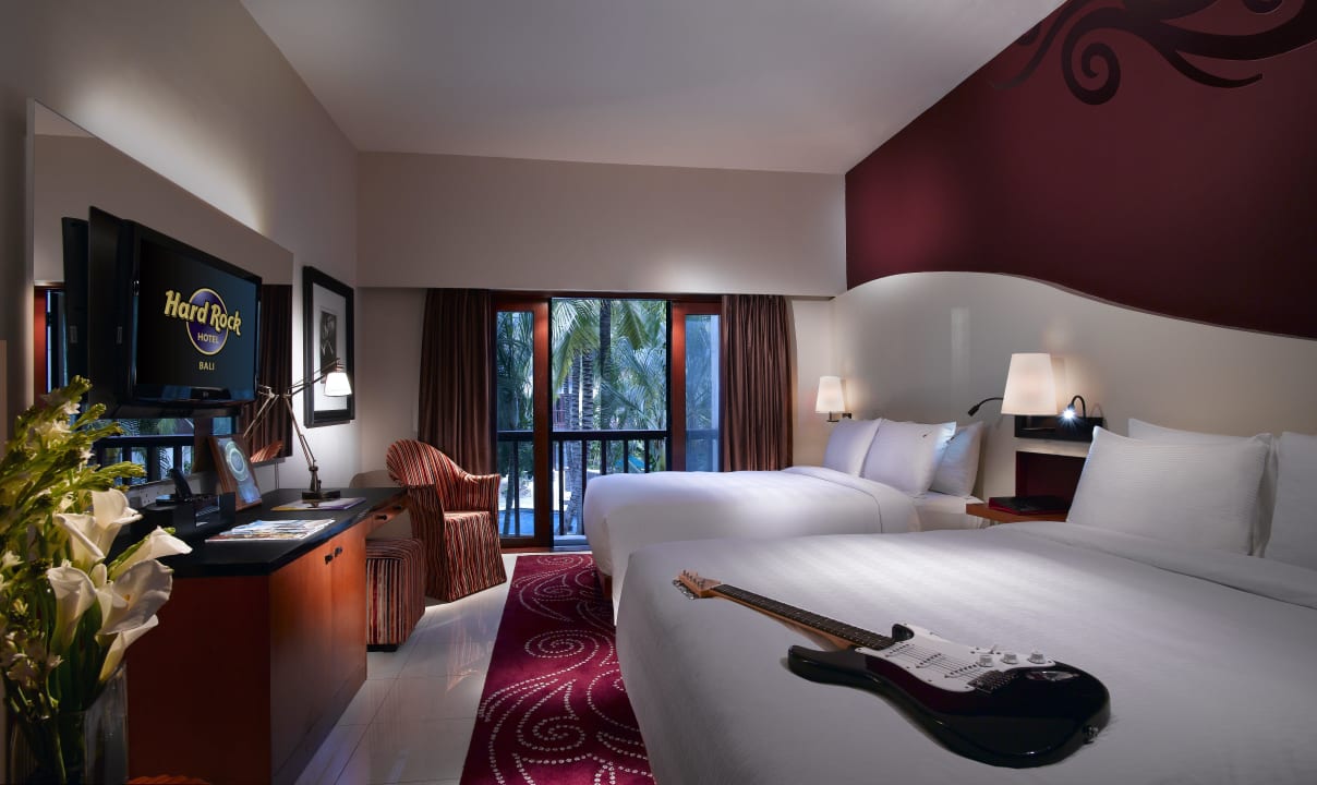 "Deluxe Premium Room" Hard Rock Hotel Bali (Kuta) • HolidayCheck (Bali ...