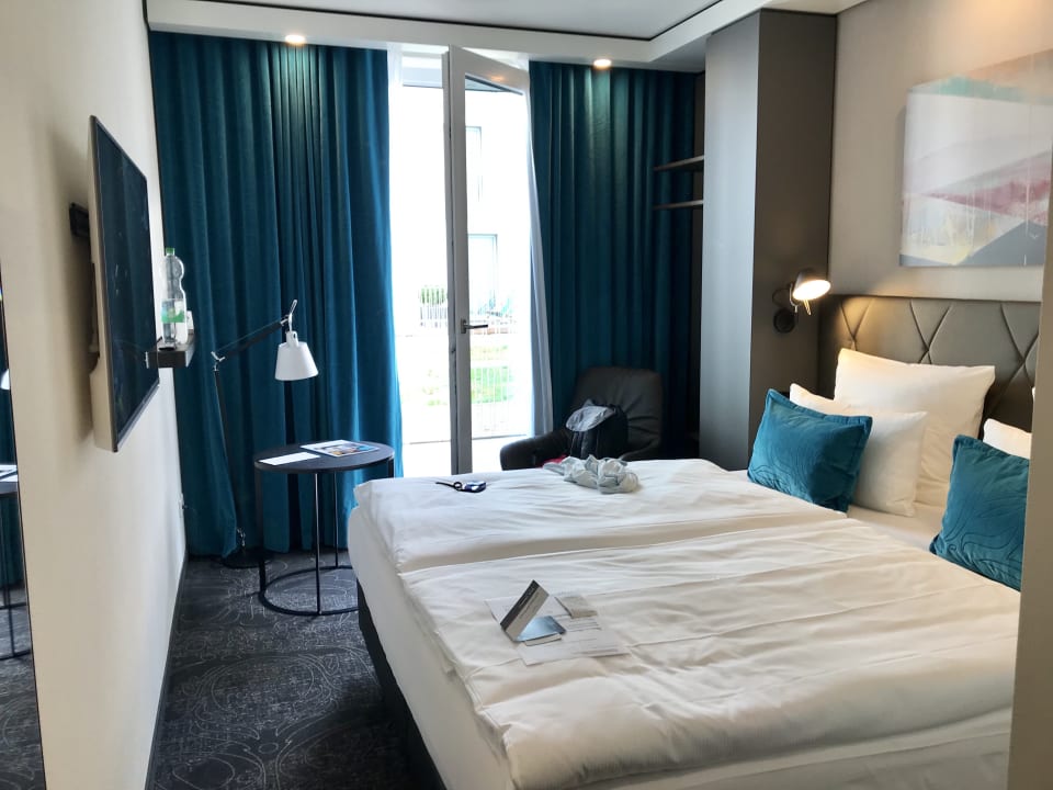 "Zimmer" Motel One Köln-Neumarkt (Köln) • HolidayCheck (Nordrhein ...