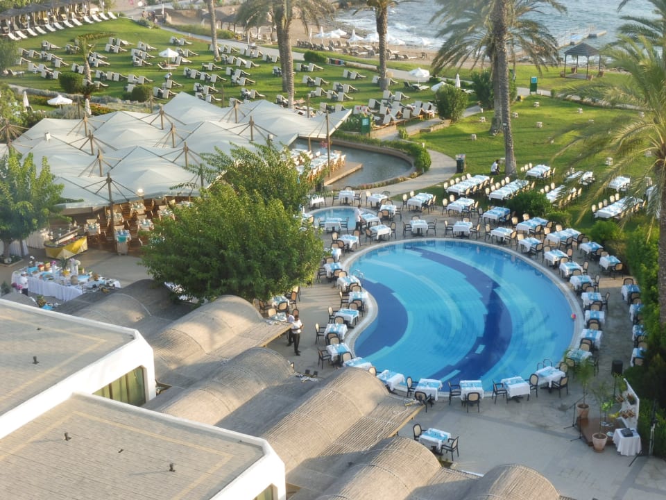 "Pool" Constantinou Bros Athena Beach Hotel (Geroskipou) • HolidayCheck ...