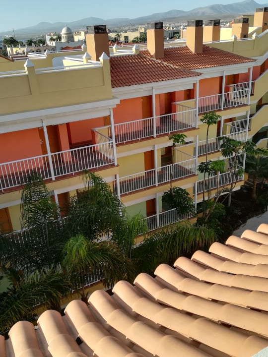 "Aussicht von der Dachterr..." Hotel Chatur Costa Caleta (Caleta de ...