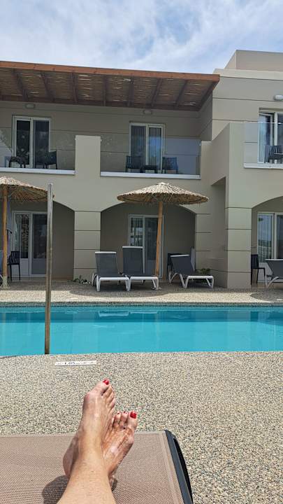 "Unser Pool vor Zimmer 138" alltoura Club Hotel Akti Coast (Marmari ...