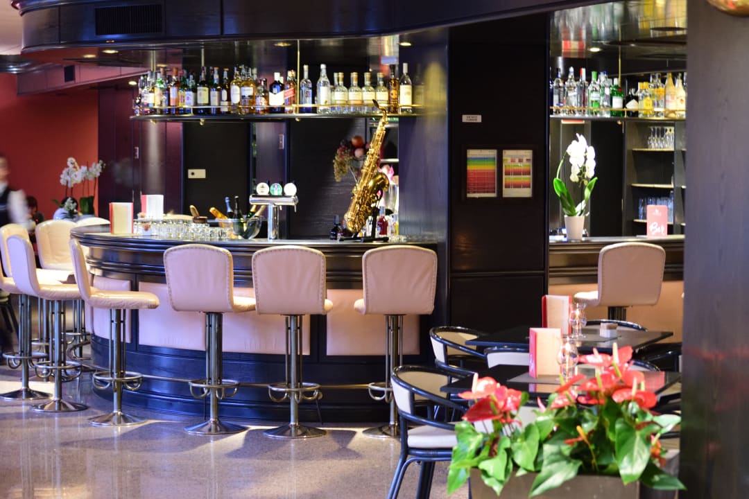 "Kleine, feine Bar..." Hotel Drago - Garda Lake Collection (Brenzone ...