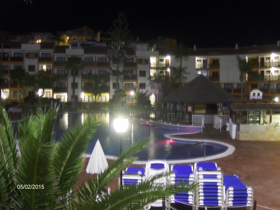 "Pool by night" SuneoClub Globales Tamaimo Tropical (Puerto de Santiago ...