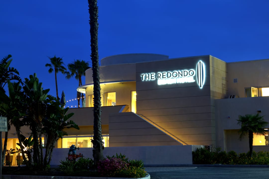 "Außenansicht" The Redondo Beach Hotel (Redondo Beach) • HolidayCheck ...