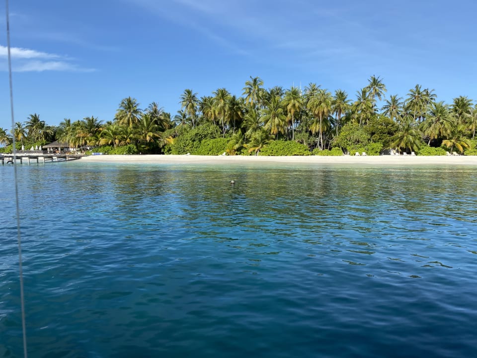 "Außenansicht" Angaga Island Resort (Vilamendhoo) • HolidayCheck (Alif ...