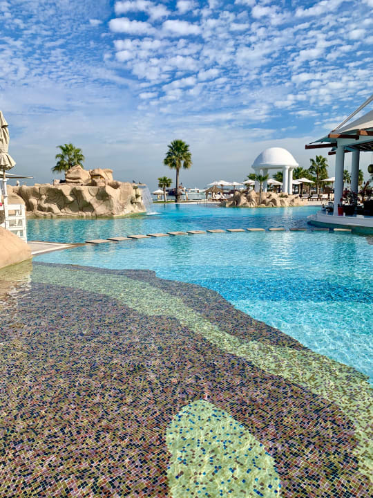 "Pool" Sharq Village & Spa, a Ritz-Carlton Hotel (Doha) • HolidayCheck ...