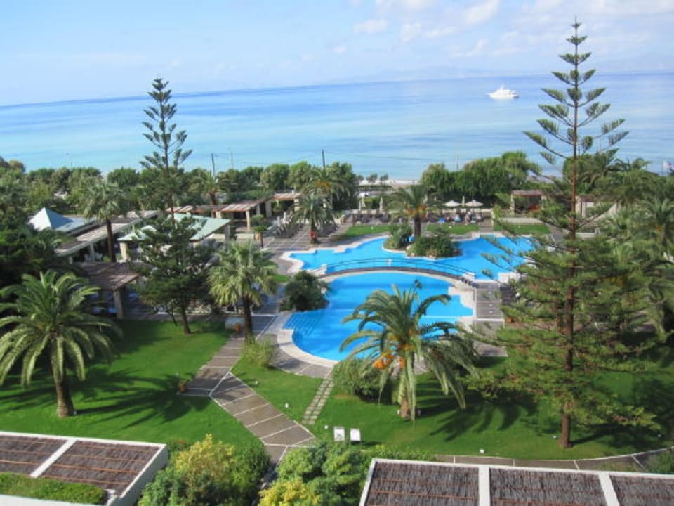 "Terrasse " Sheraton Rhodes Resort (Ixia) • HolidayCheck (Rhodos ...