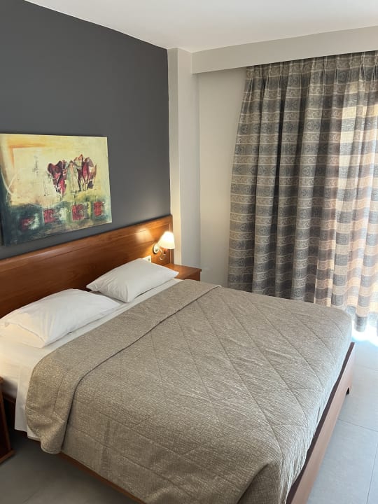"Zimmer" Sandy Beach Hotel & Family Suites (Marmari) • HolidayCheck ...