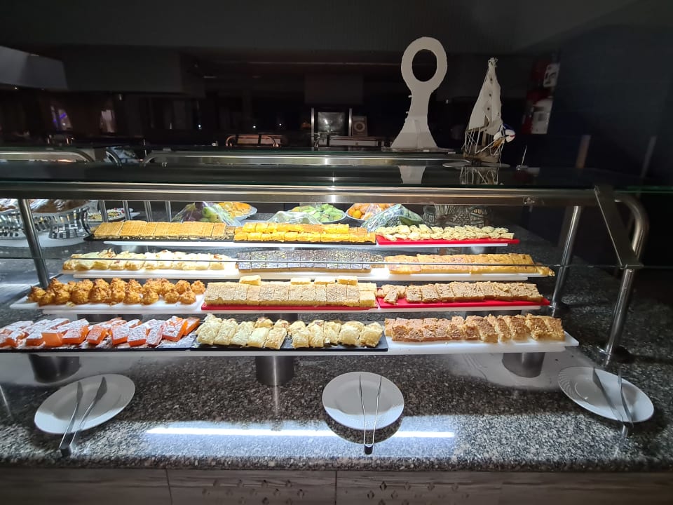 "Essen " Titanic Beach Spa & Aqua Park (Hurghada) • HolidayCheck ...