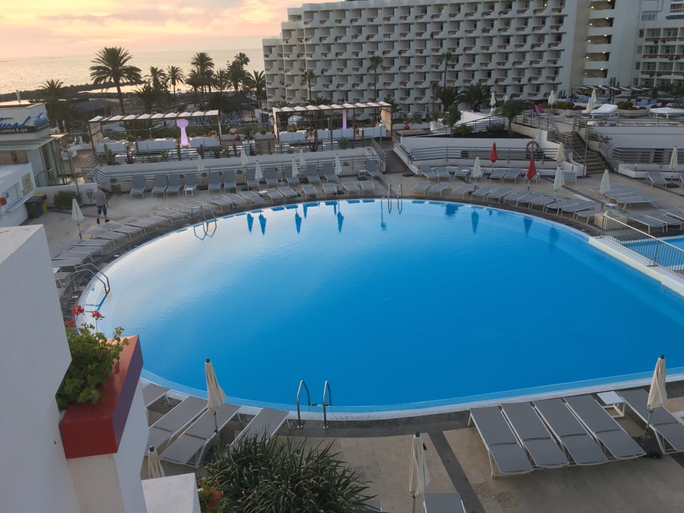 "Pool" Alexandre Hotel Gala (Playa de las Americas) • HolidayCheck ...