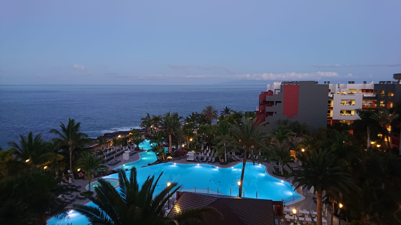 "Ausblick" Adrián Hoteles Roca Nivaria (Costa Adeje) • HolidayCheck ...