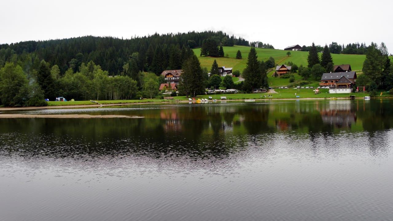 "Packer Stausee Westufer" Hotel Friesacherhof (Prebl) • HolidayCheck ...