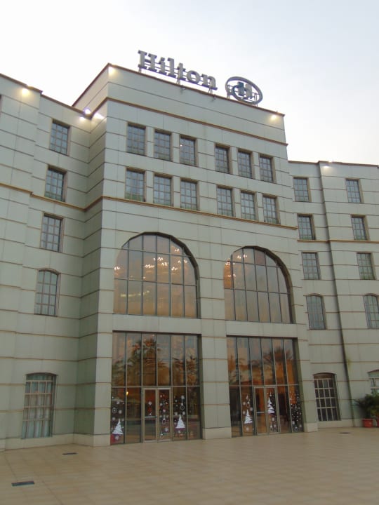 "Außenansicht" Bisila Palace Hotel (Malabo) • HolidayCheck (Bioco ...