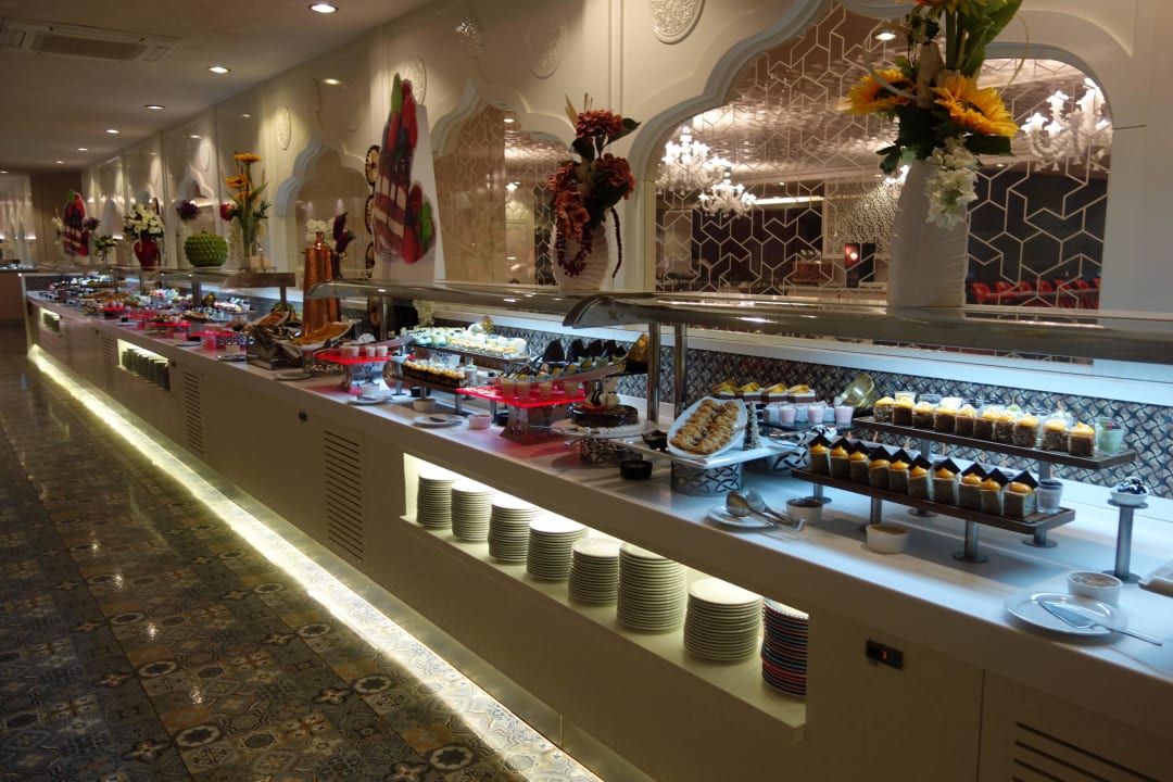 "Buffet" Royal Taj Mahal Hotel (Evrenseki) • HolidayCheck (Türkische ...