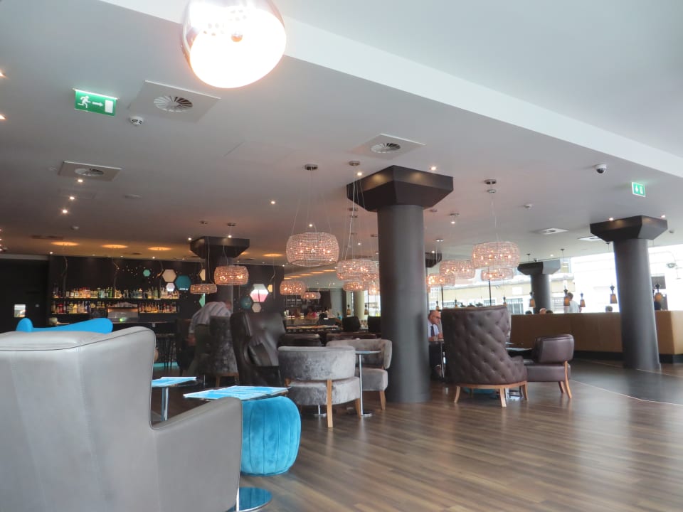"Lobby" Motel One London-Tower Hill (City of London) • HolidayCheck ...