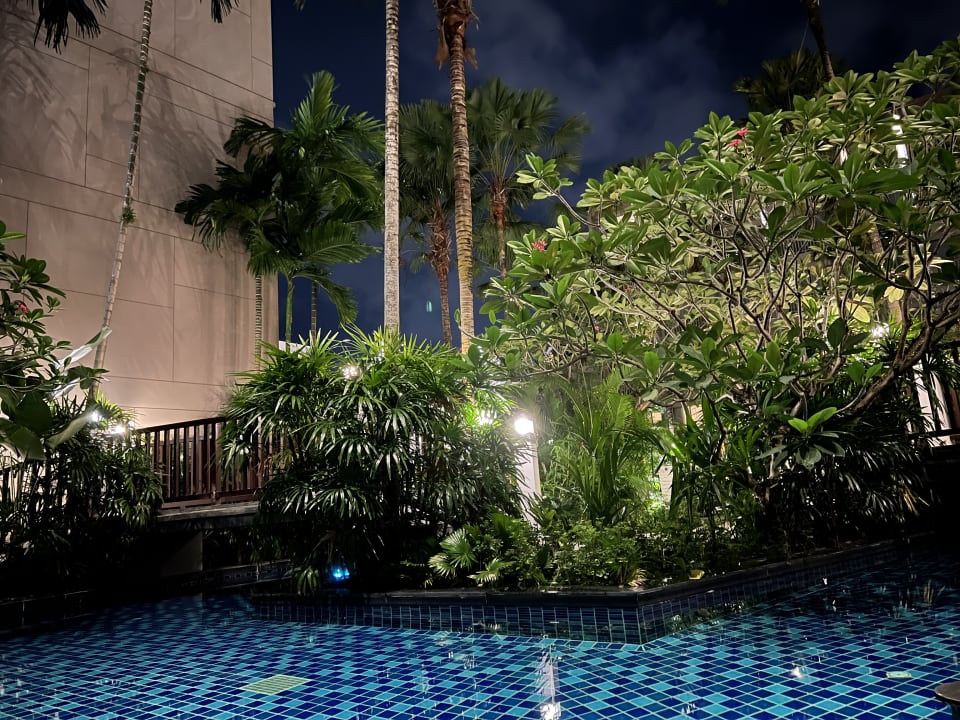 "Pool" Hotel Grand Mercure Phuket Patong (Patong Beach) • HolidayCheck ...