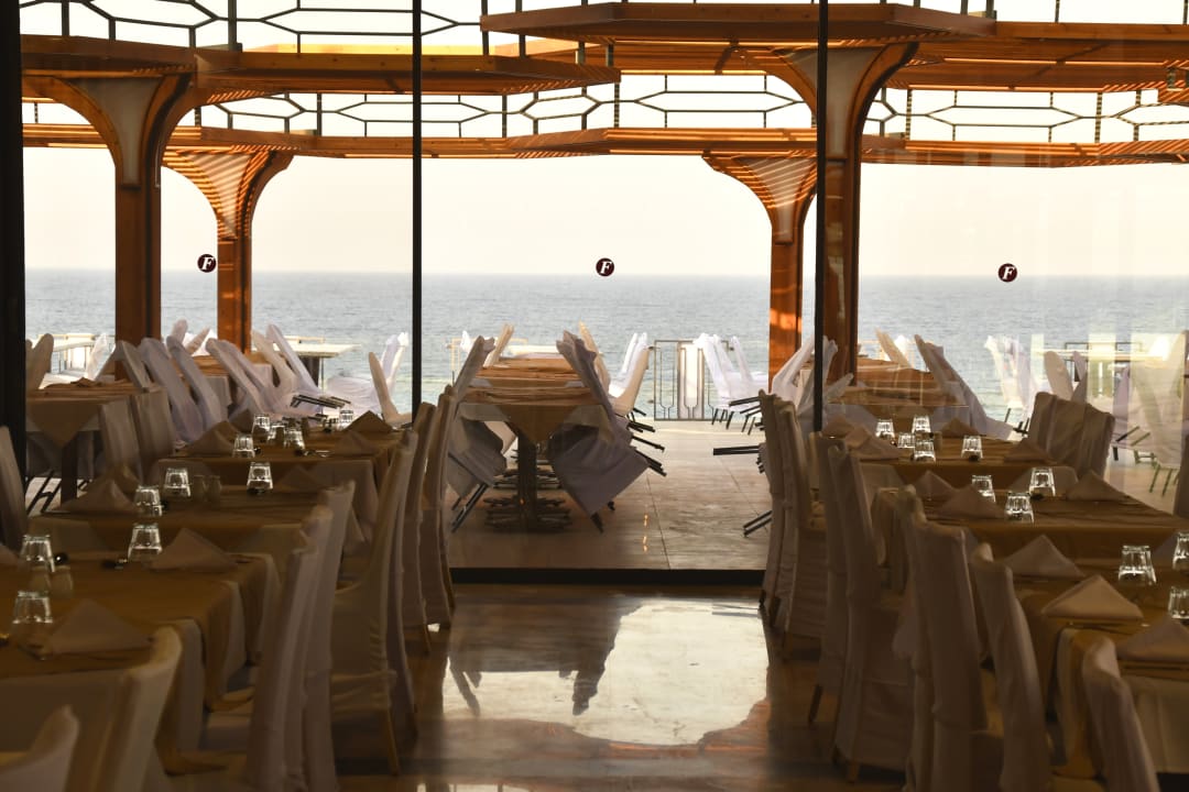 "Gastro" Sirena Beach Resort & Spa (Abu Ghusun) • HolidayCheck (Marsa ...