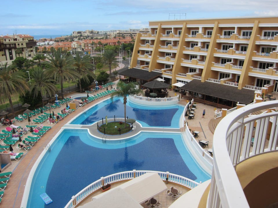 "Morgens Ausblick von Balk..." Chatur Playa Real Resort (Costa Adeje ...