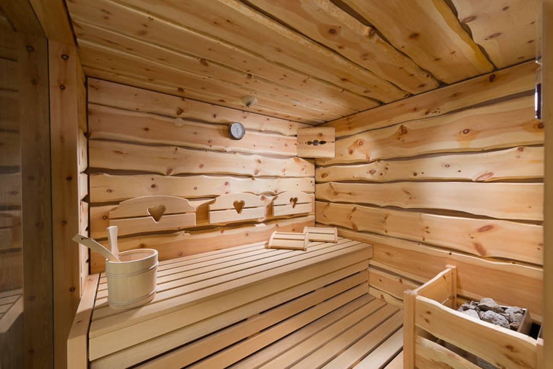 "Zirben Sauna, Chalet Zirb..." Proneben Gut - Erlebnisbauernhof ...