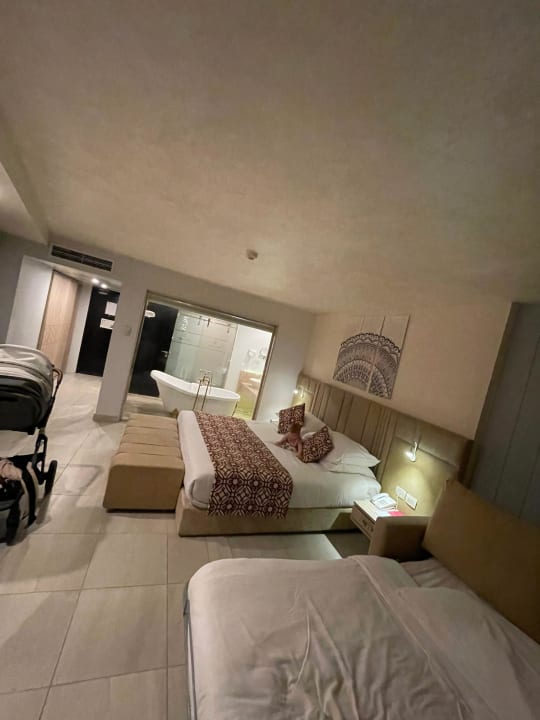 "Deluxezimmer" Amarina Abu Soma Resort & Aquapark (Abu Soma ...