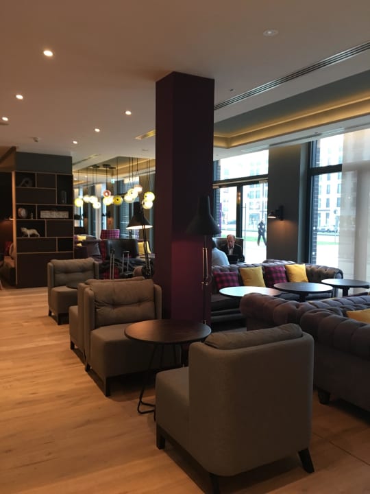 "Lobby" Premier Inn Frankfurt Messe (Frankfurt am Main) • HolidayCheck ...