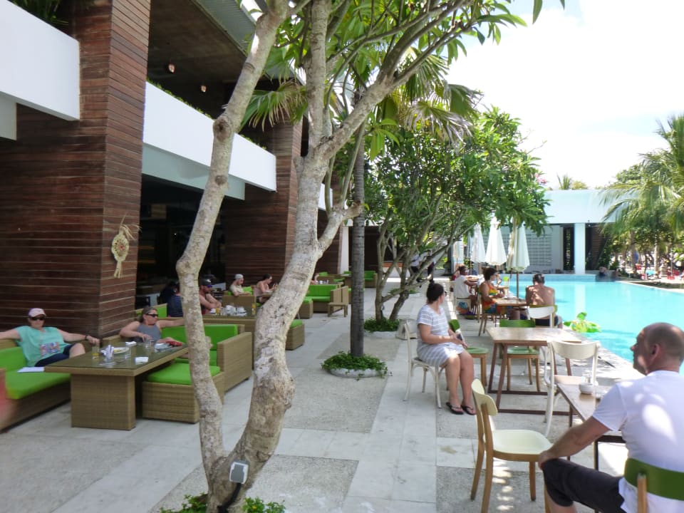 "Beach Club - Frühstücksbe..." Hotel Grand Inna Kuta (Kuta ...