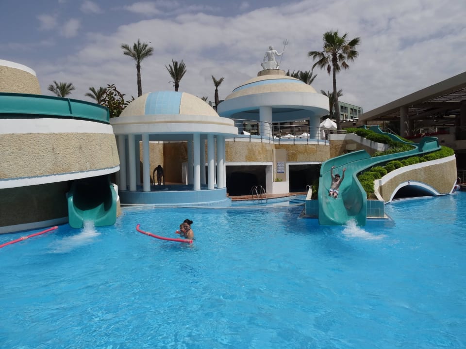 "Rutschen" Limak Atlantis De Luxe Hotel & Resort (Belek) • HolidayCheck ...
