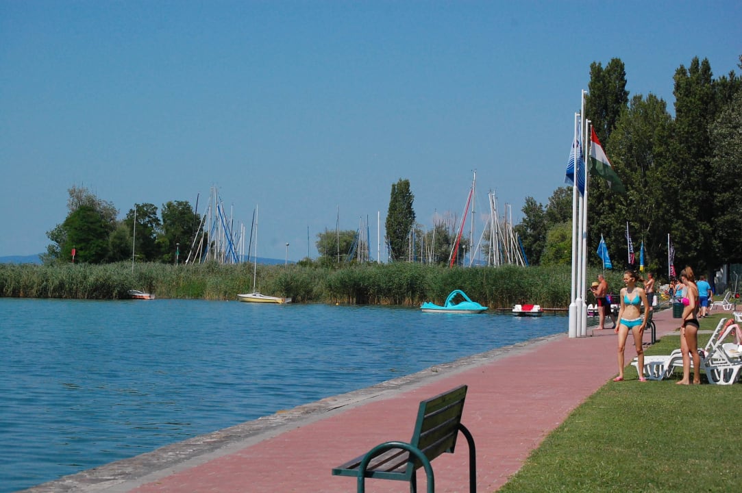 "Strand" Club Tihany Hotel & Bungalows (Tihany) • HolidayCheck ...