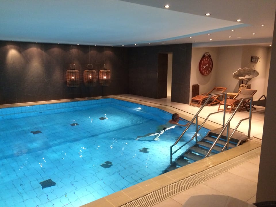 "Kleiner Pool im Keller" Der Lippische Hof (Bad Salzuflen ...