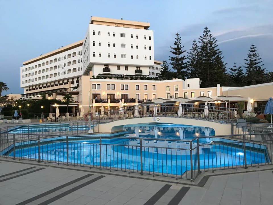 "Pool" Creta Star Hotel - Adults only (Skaleta) • HolidayCheck (Kreta ...