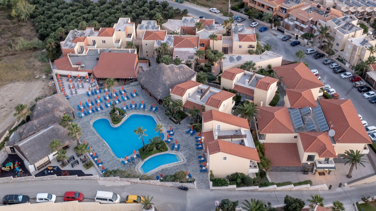 "Außenansicht" Eurohotel Hotel Theo (Stalos) • HolidayCheck (Kreta ...