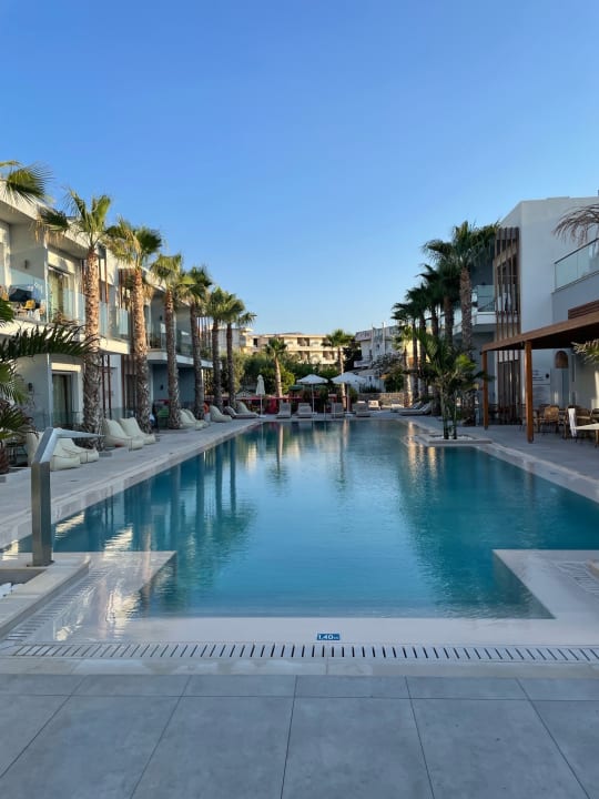 "Pool 1 alter Bereich " Hotel Magda CLUB (Kato Gouves) • HolidayCheck ...