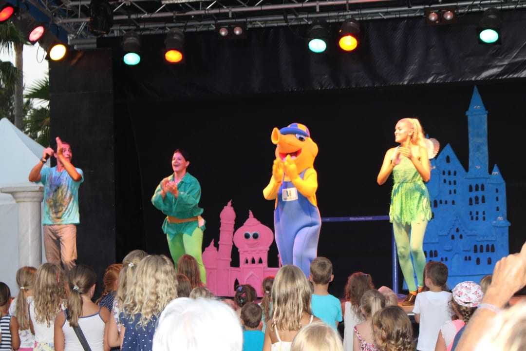 "Mini Disco" Hipotels Mediterraneo Club (Sa Coma) • HolidayCheck ...