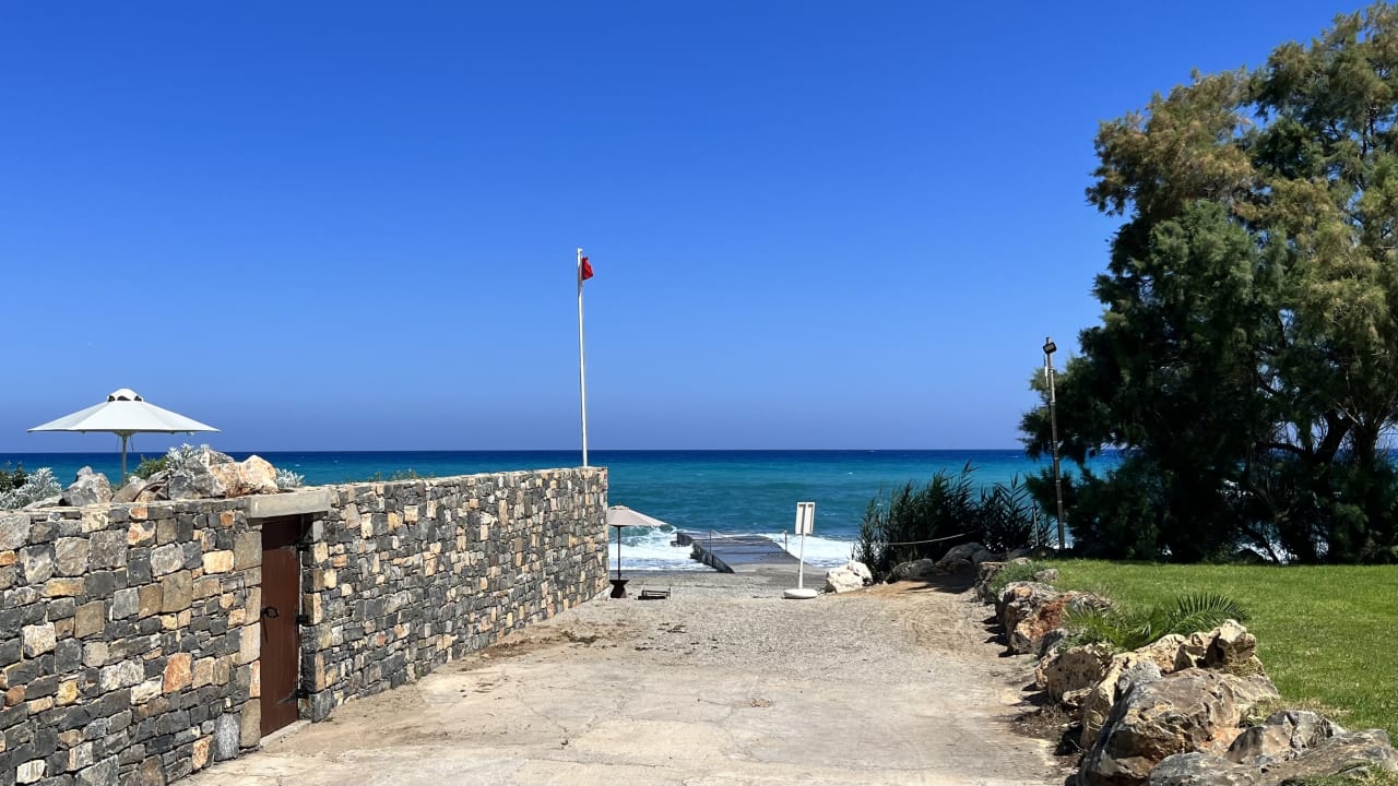 "Gartenanlage" Aquila Rithymna Beach (Adelianos Kampos) • HolidayCheck ...