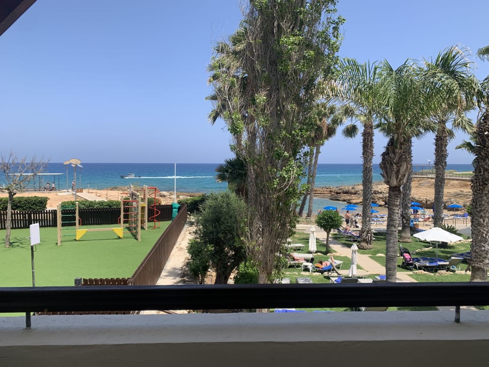 "Pool" Louis Althea Beach Hotel (Protaras) • HolidayCheck (Südzypern ...