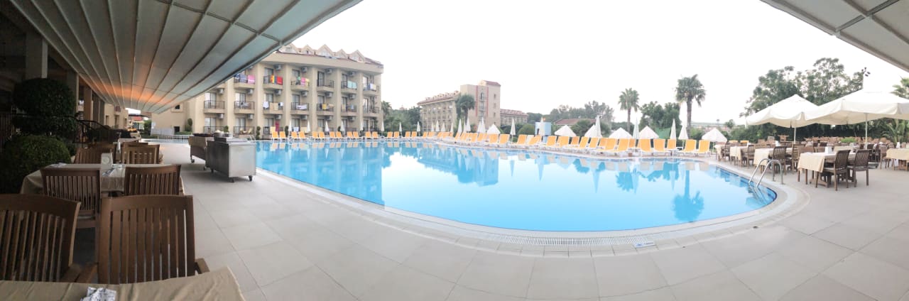 "Blick auf den hoteleigene..." Hotel Victory Resort (Colakli ...