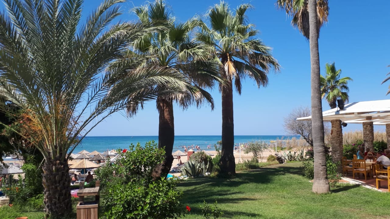 "Gartenanlage" Hotel Defne Garden (Side - Kumköy) • HolidayCheck ...