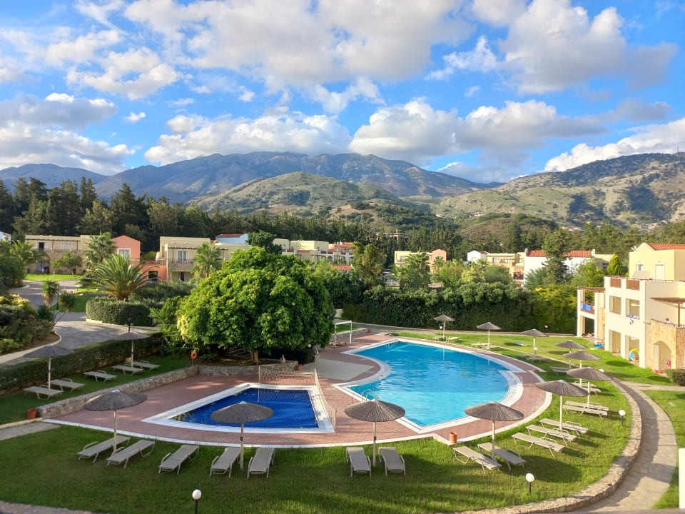 "Gartenanlage" Pilot Beach Resort (Georgioupolis) • HolidayCheck (Kreta ...