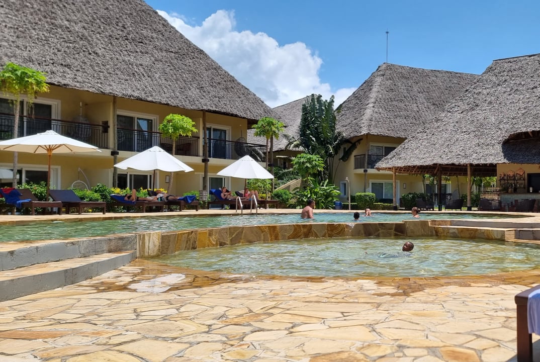 TUI Blue Bahari Zanzibar (Pwani Mchangani) • HolidayCheck (Zanzibar ...