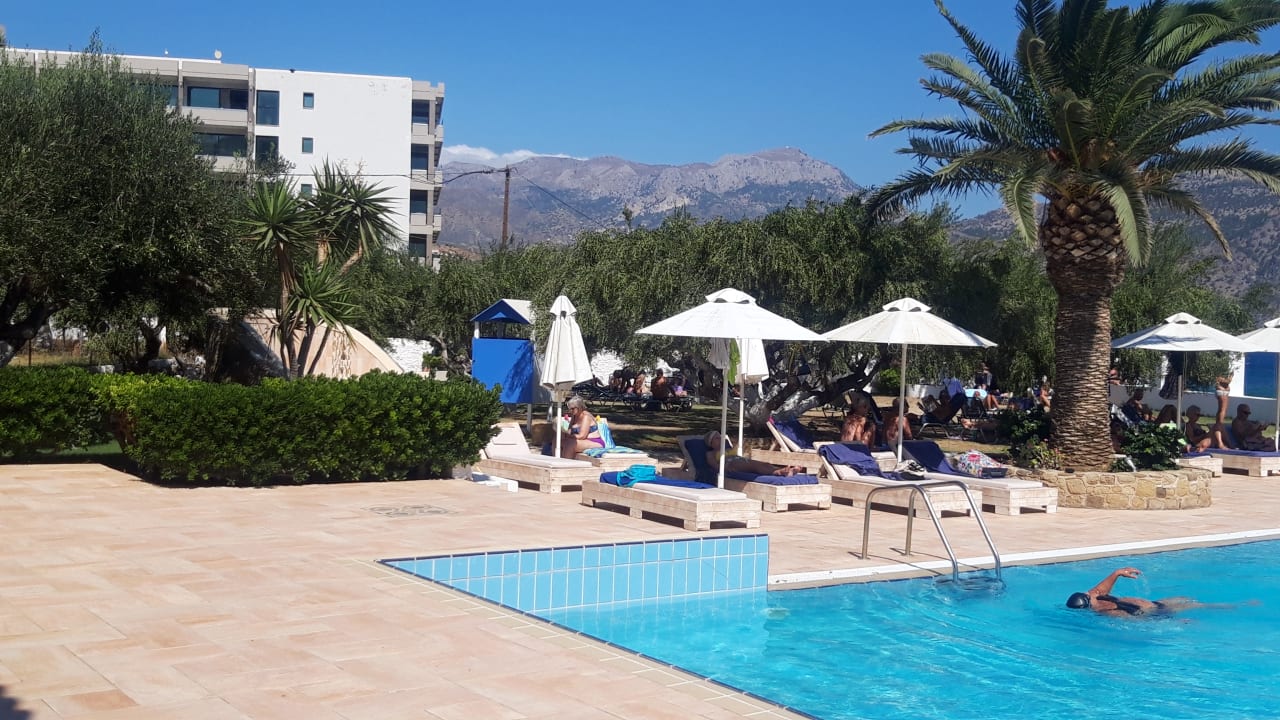 "Pool" Hotel Elektra Beach (Karpathos Stadt) • HolidayCheck (Karpathos ...