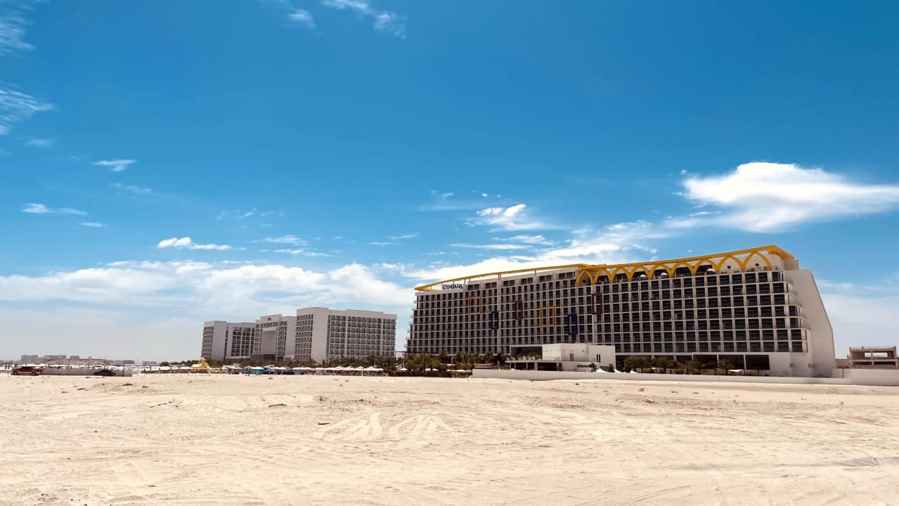 "Ausblick" Centara Mirage Beach Resort Dubai - A World of Family Fun ...