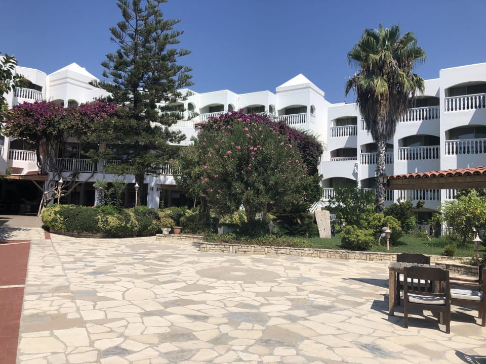 "Gartenanlage" Hotel Defne Ana (Side) • HolidayCheck (Türkische Riviera ...