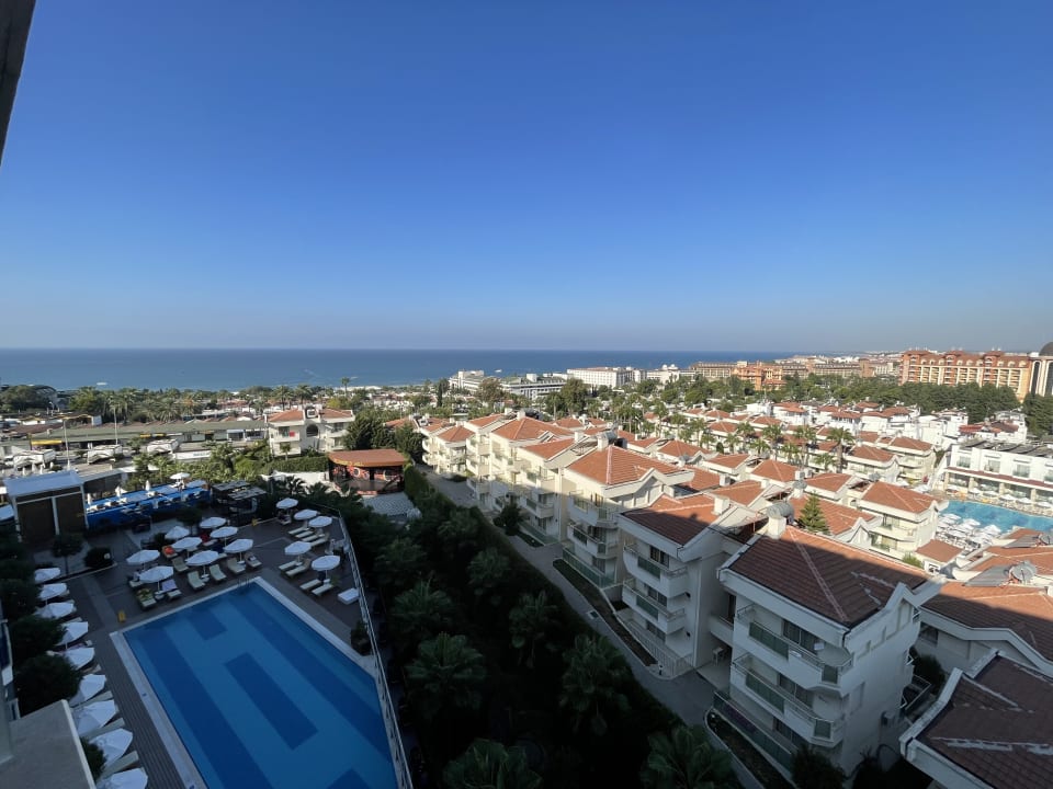 "Ausblick aus dem 5. Stock..." Dream World Hill Hotel (Side - Kumköy ...