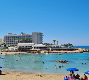 "Strand" Pernera Beach Hotel (Protaras) • HolidayCheck (Südzypern | Zypern)