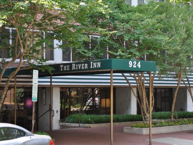 Angebote: Hotel The River Inn (Washington D.C.) günstig online buchen ...