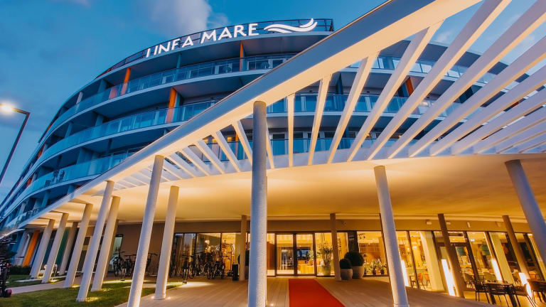 Hotel Linea Mare (Pobierowo/Poberow): Alle Infos zum Hotel