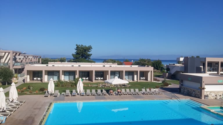 Alea Hotel & Suites (Skala Prinos) • HolidayCheck (Thassos | Griechenland)